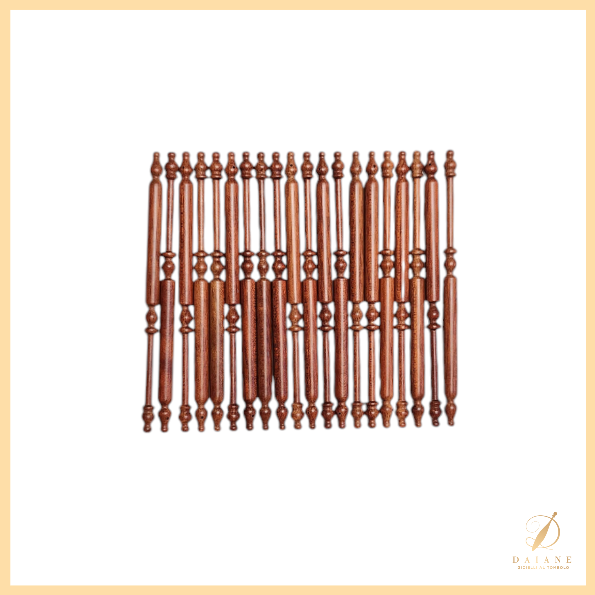 Bobbins English – Daiane Bobbin Lace